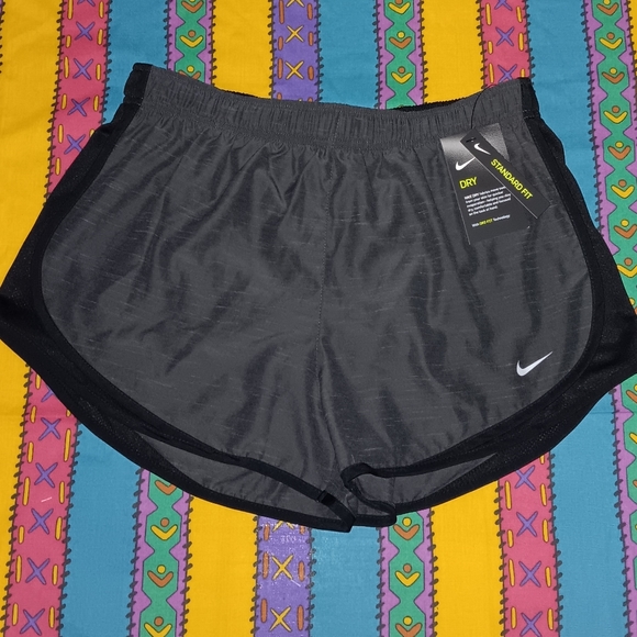 Nike | Shorts | New Nike Dri Fit Running Fitness Cross Training Shorts ...